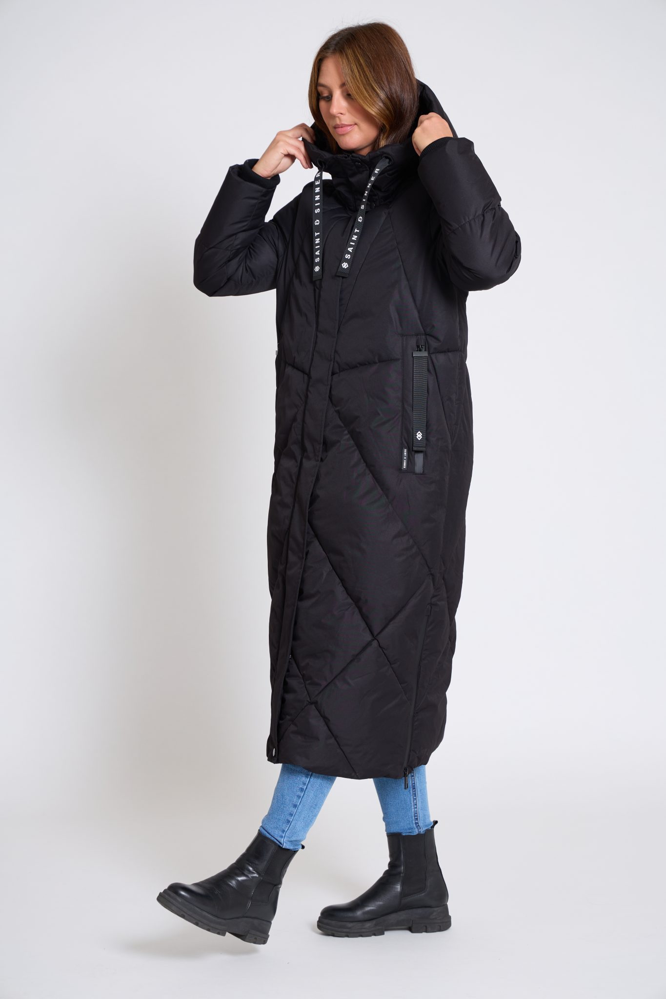 Women’s Long Oversized Padded Hooded Winter Coat | SuitsMe